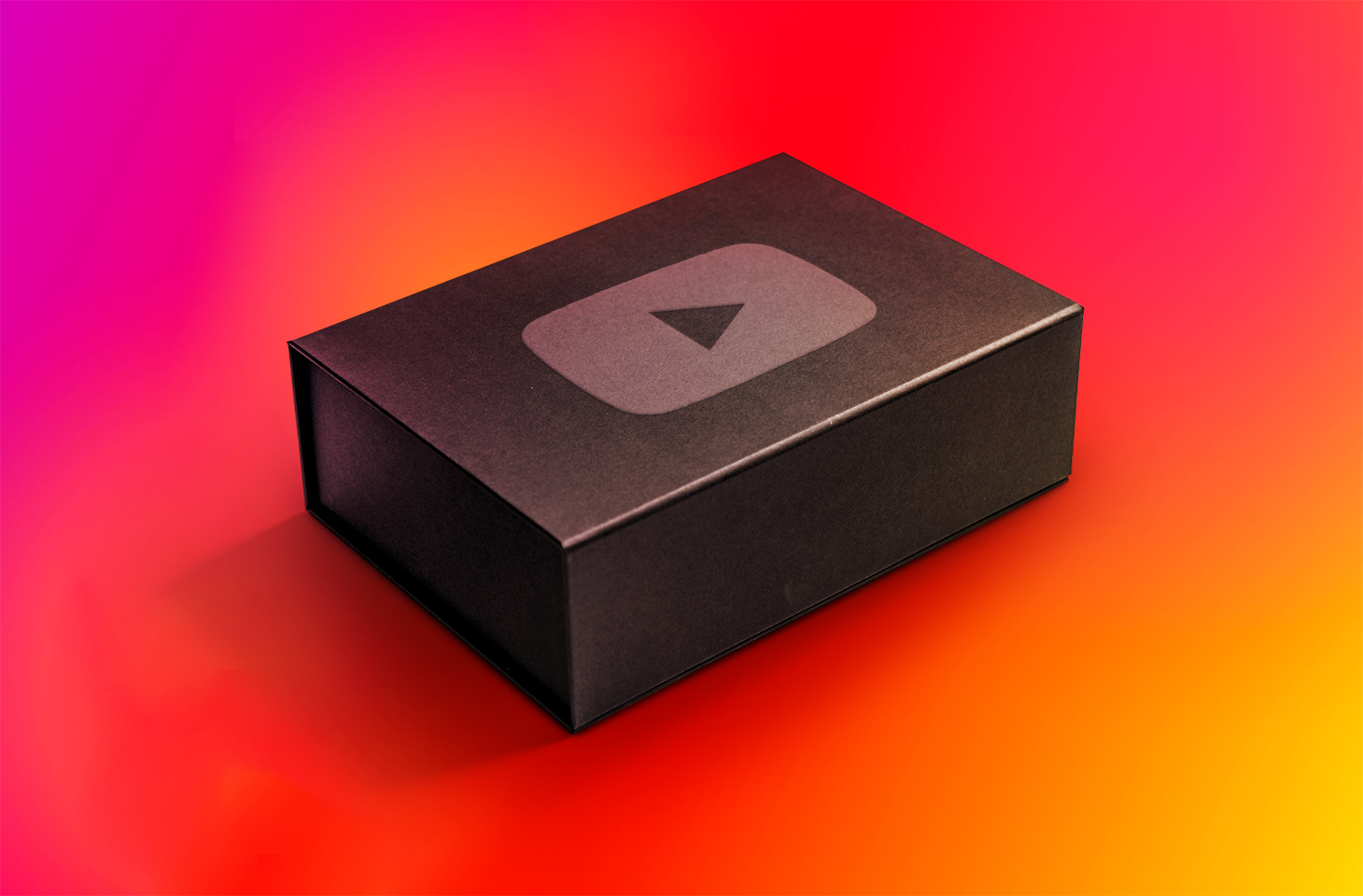 受害者的YouTube頻道突然出現的遊戲作弊影片 - Lapcom Blog - 網絡安全相關新聞